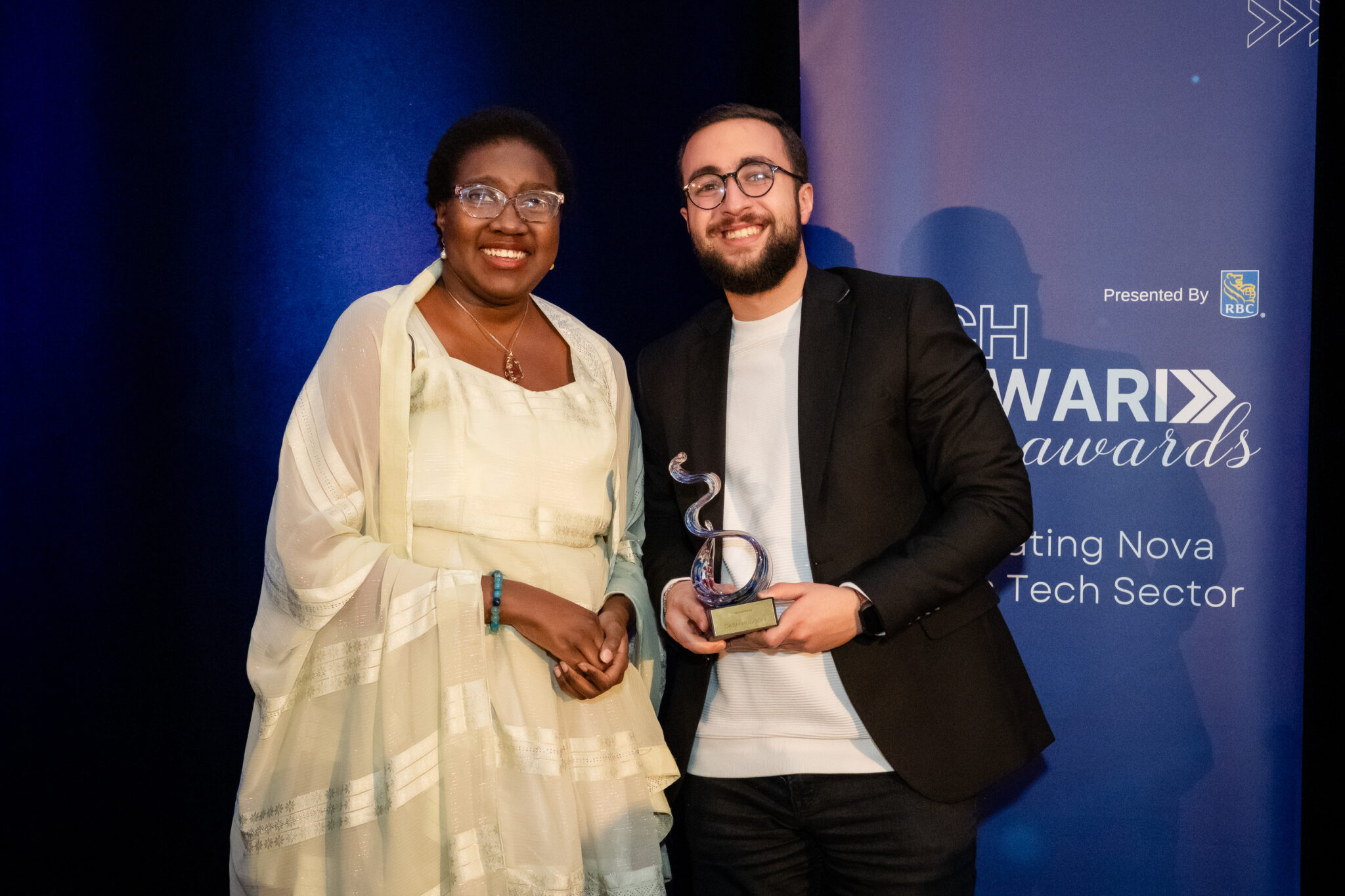 Celebrating Innovation and Impact: Highlights from the 2024 Tech Forward Awards – Digital Nova ...